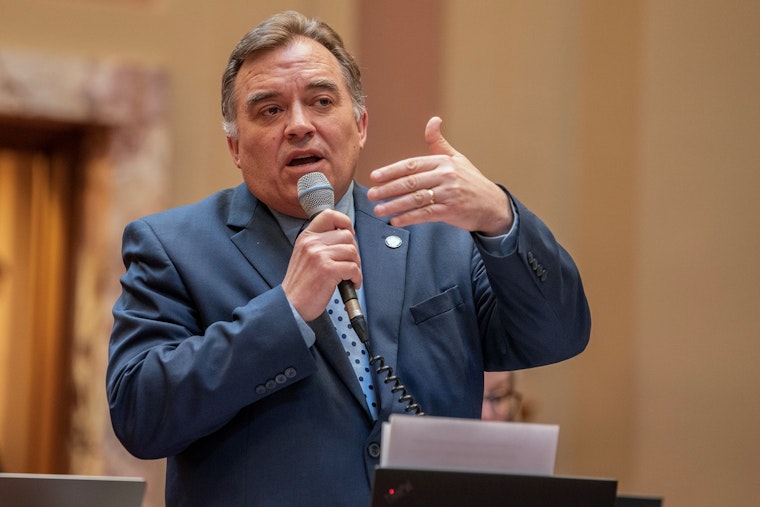 Minnesota Senator Hoffman Advocates for Home Care Workers, Secures 25%