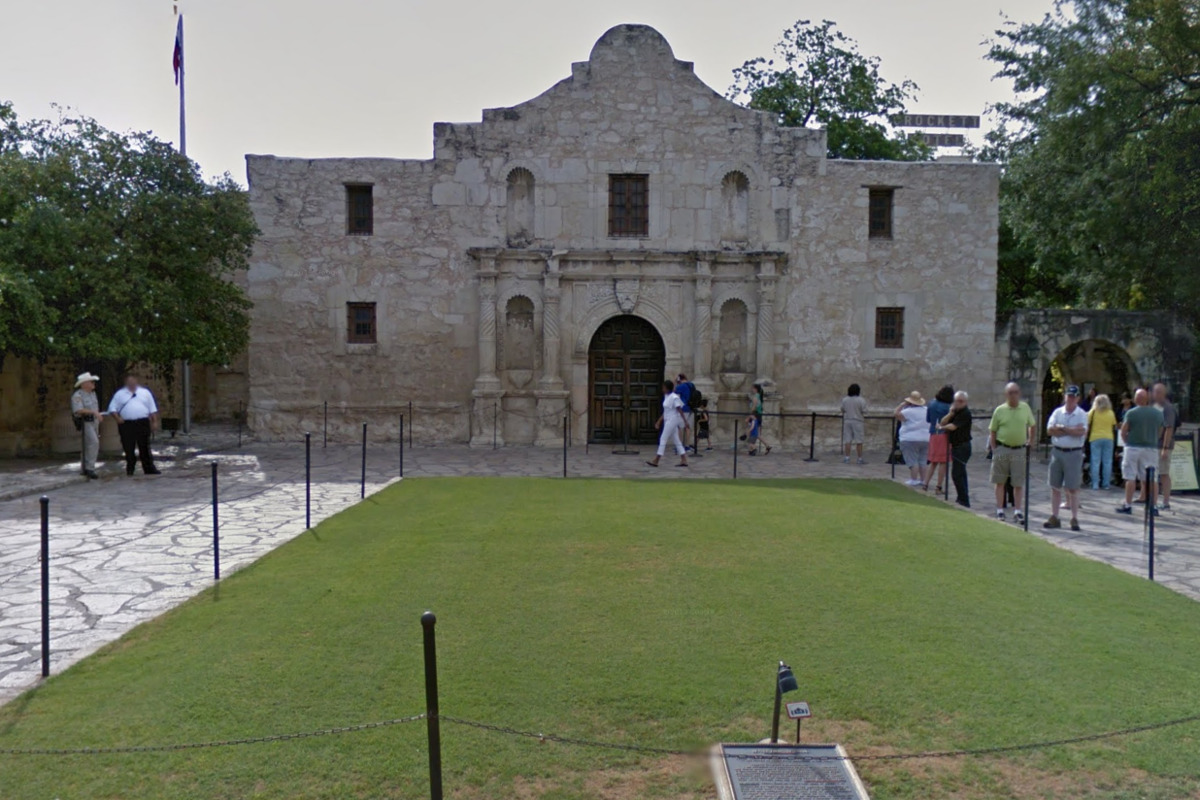 New Alamo Plaza Vision: $150 Million Museum and Historical Statues at
