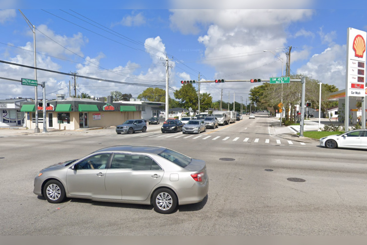 Reckless Drivers Cause Chaos in Miami, Dangerous Intersection