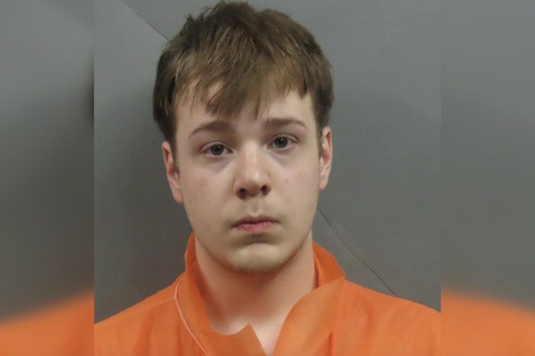 St. Peters Teen Accused of Fatal Shooting, Hides Body in Air Mattress;