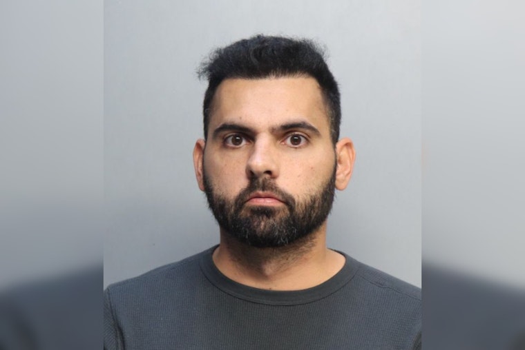 Update Miami Dade Charter School Teacher Accused Of Sending Explicit