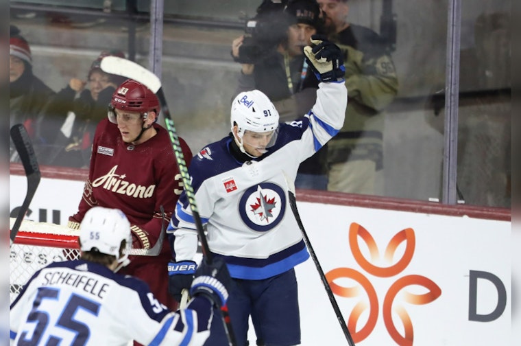 Winnipeg Jets Extend Remarkable Points Streak To 12 With 6 2 Victory
