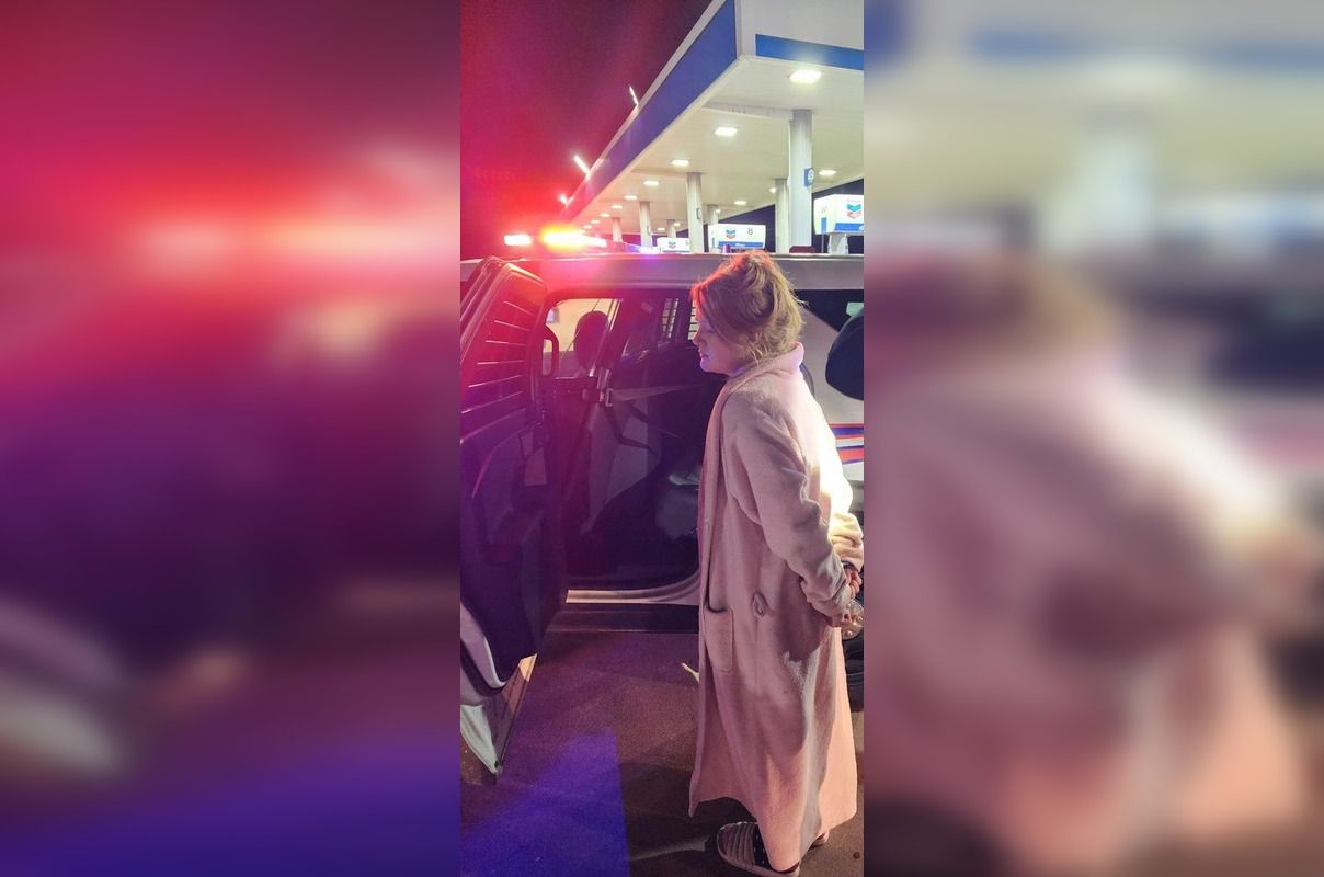 Woman Arrested For Controlled Substance Possession After Traffic Stop