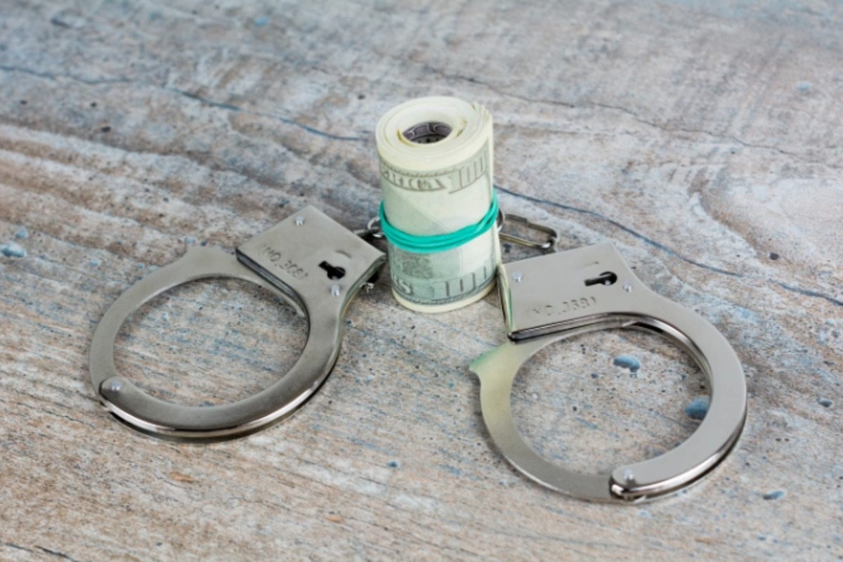 Atlanta Man, Daniel Hollis Sajewski, Arrested on Family Violence and