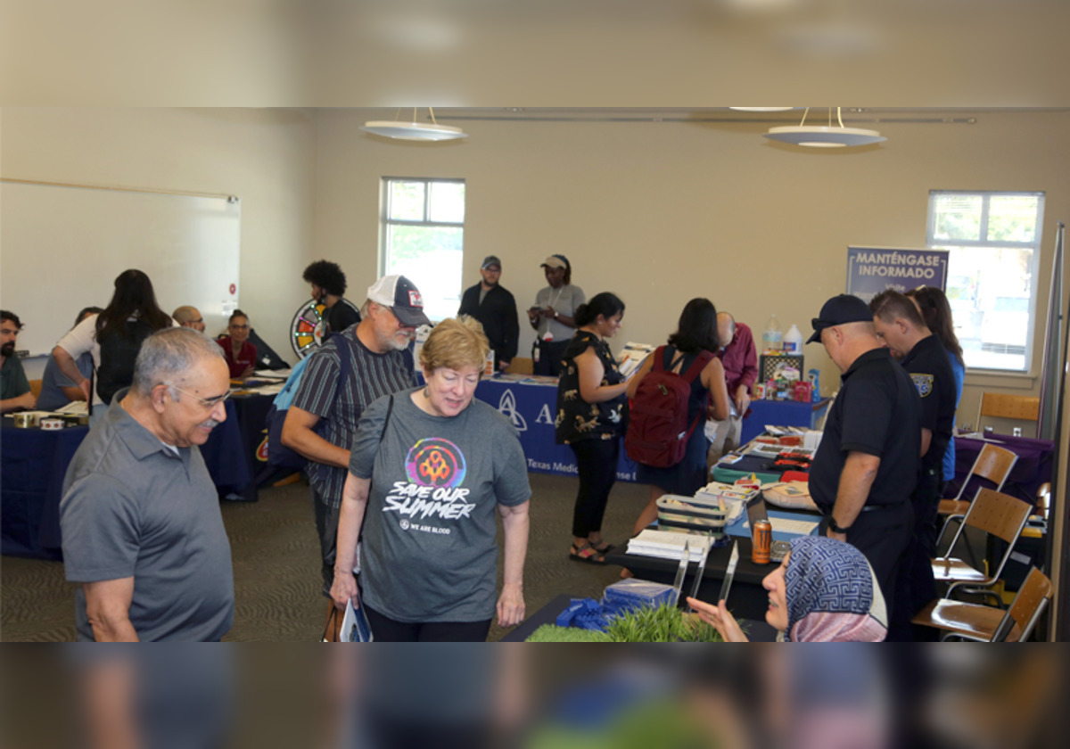 Austin's HSEM Launches Emergency Preparedness Pop-Up at Twin Oaks