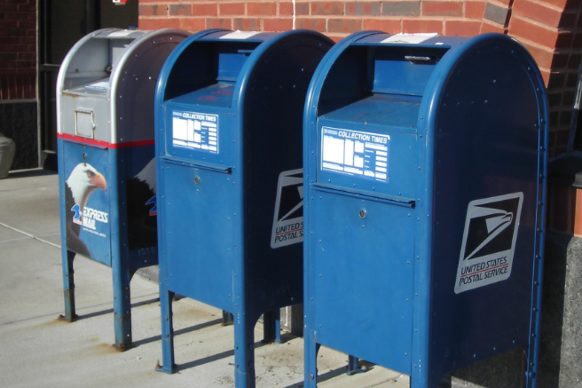 Boston City Council Holds Emergency Hearing on Mail Delays as USPS