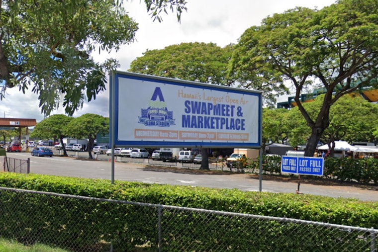 Community Rallies Support as Aloha Stadium Swap Meet Reviews Security