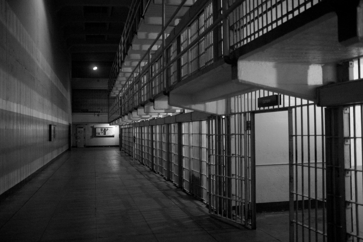 Former King County Jail Guard Sentenced to Over 8 Years for Bribery