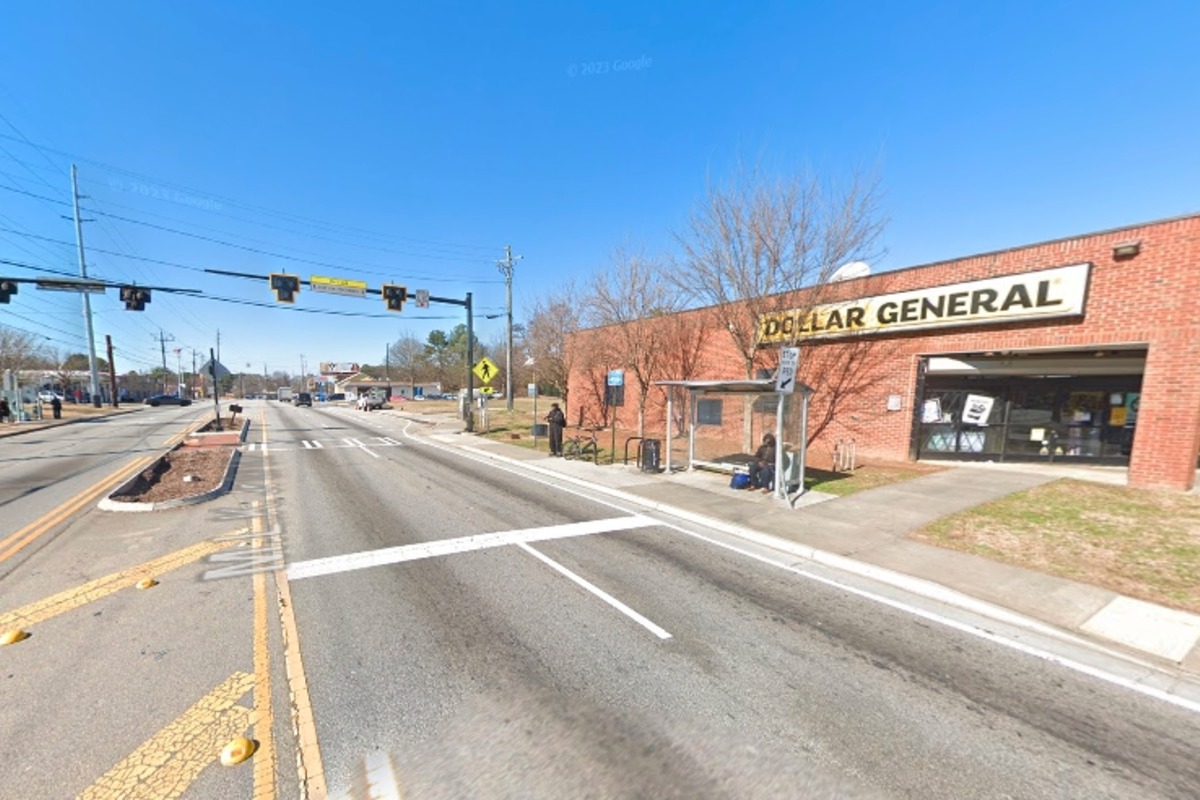 Man Injured While Stopping Robbery on Atlanta's MLK Jr. Drive as