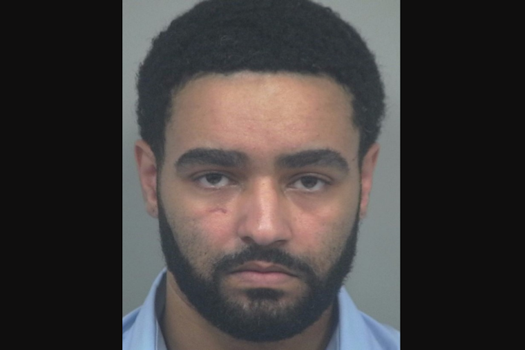 Man Suspected of Posing as Police Officer in Armed Robbery at Orlando