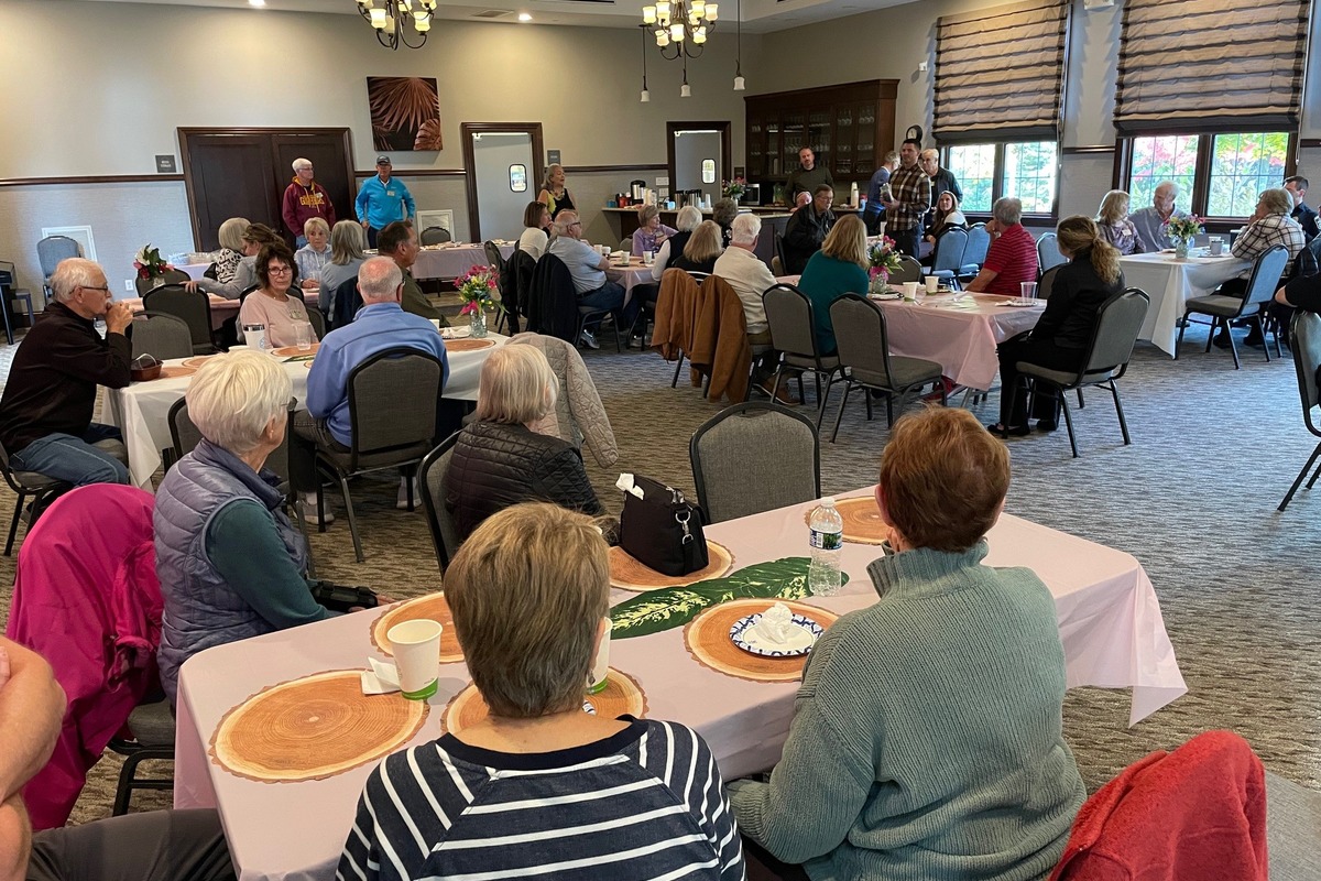 Maple Grove Police Brew Community Ties at 'Coffee with a Cop' Event