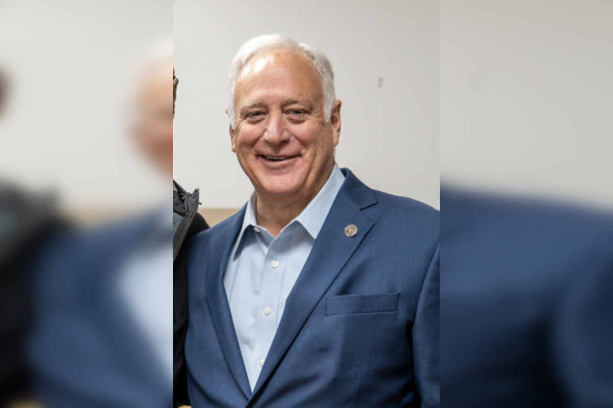 Mayor Kirk Watson Leads in Fundraising for Austin Mayoral Election,