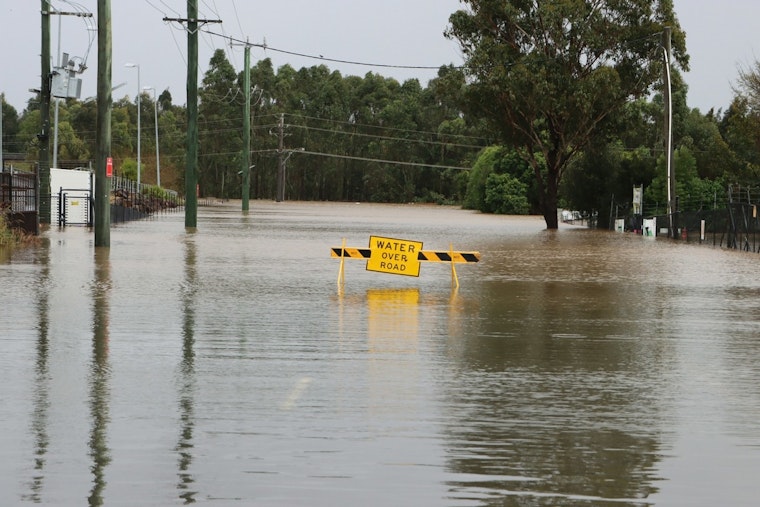 Melrose Area Flooding Disrupts Traffic and Businesses After Water Main