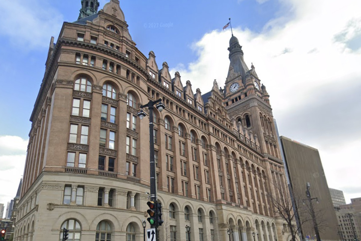 Milwaukee Election Officials Conduct Thorough Voting Equipment Tests