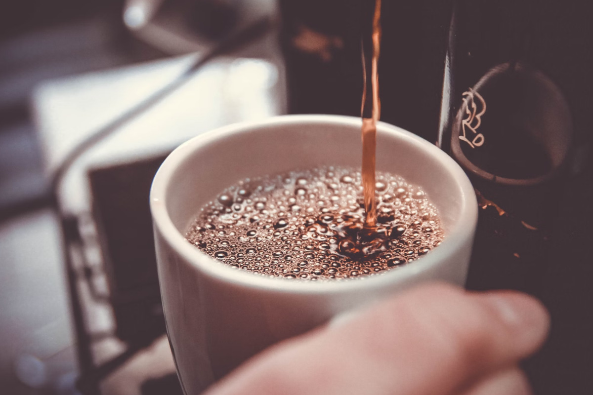 Moderate Coffee Consumption Linked to Lower Risk of Cardiometabolic