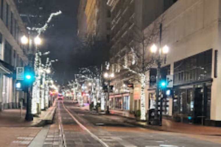 Satirical Trump Statue Appears and Is Swiftly Vandalized in Downtown