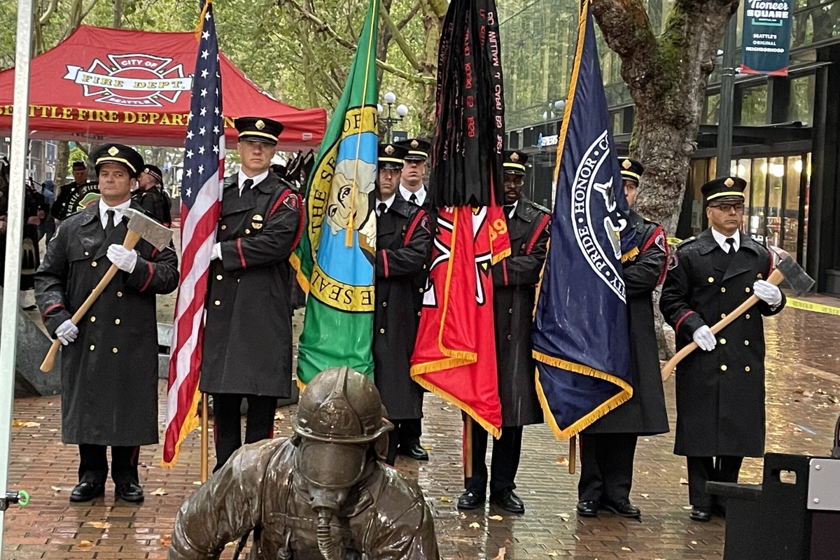 Seattle Honors Fallen Firefighters in Touching Ceremony at Pioneer
