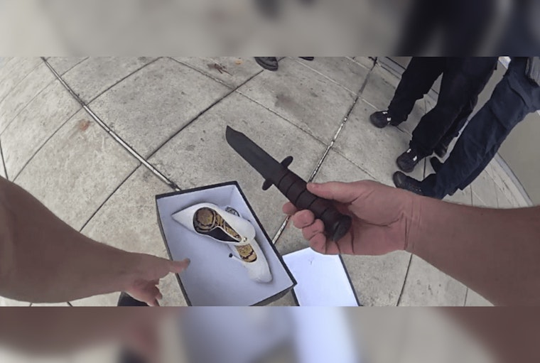 Seattle Man Arrested for Threatening Teens with Combat Knife, Weapons