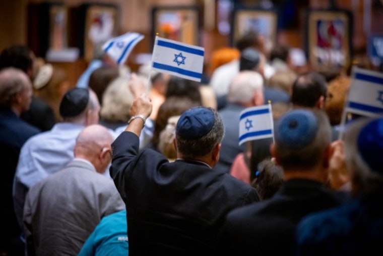 Texas Governor Abbott Salutes Israel Attack Victims, Vows to Save