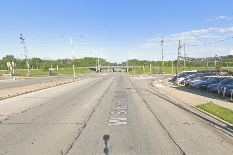 Tragic Early Morning Crash Claims Life of Driver in Milwaukee Near