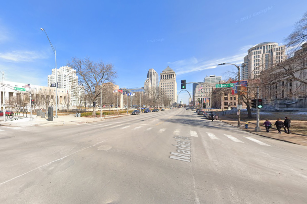 Tunisha Chestnutt Killed in St. Louis Crash with Dodge Durango Driver