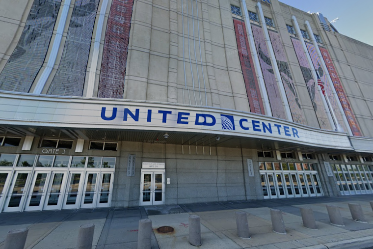 United Center Ups the Ante with Sophisticated New Menu for Chicago