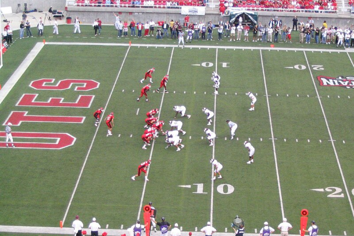 Utah Utes Quarterback Cam Rising Sidelined Indefinitely Due to Leg