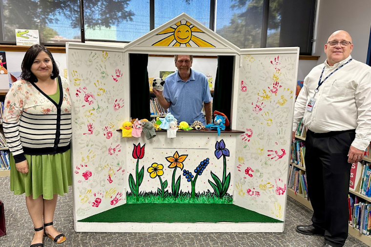 White Settlement Library's Handcrafted Puppet Theater Continues to