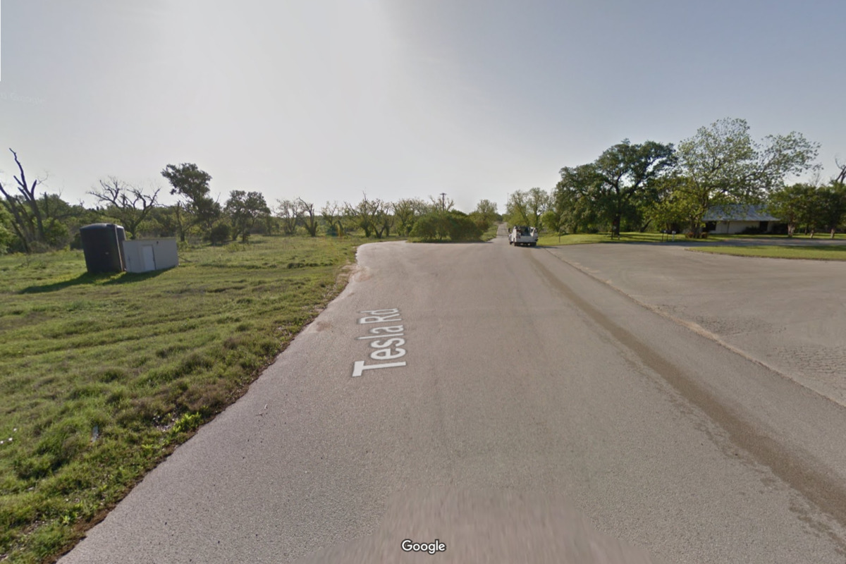 Area Near Tesla Gigafactory in Austin Evacuated Due to Natural Gas