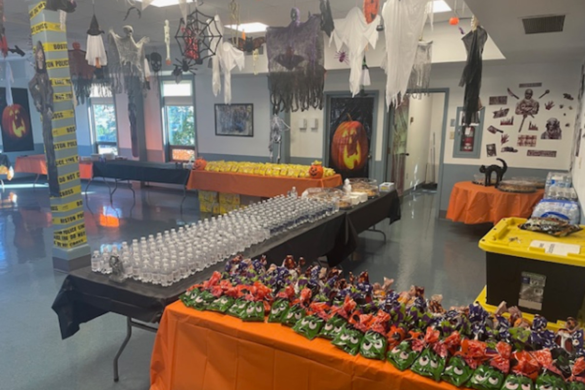 Boston Police District E-5 Delights the Community with 21st Annual