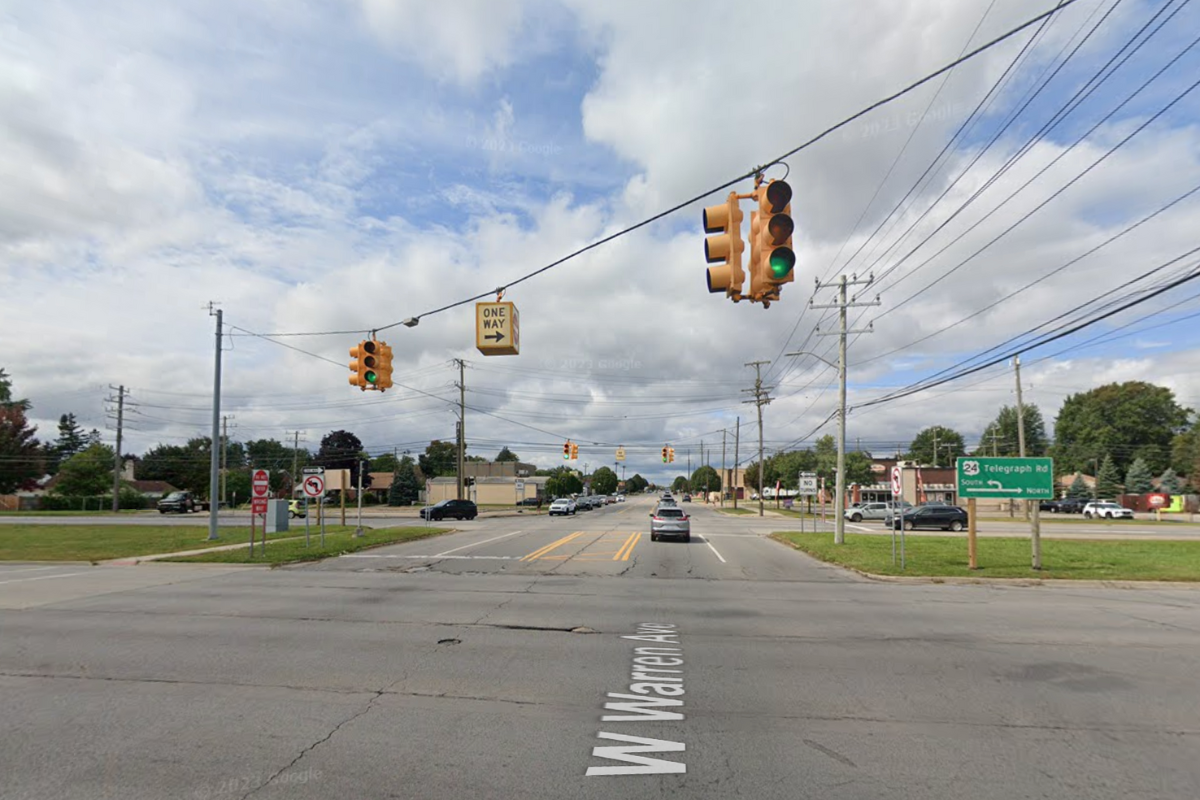Dearborn Heights Police Seek Four Suspects in Attempted Robbery, Reach