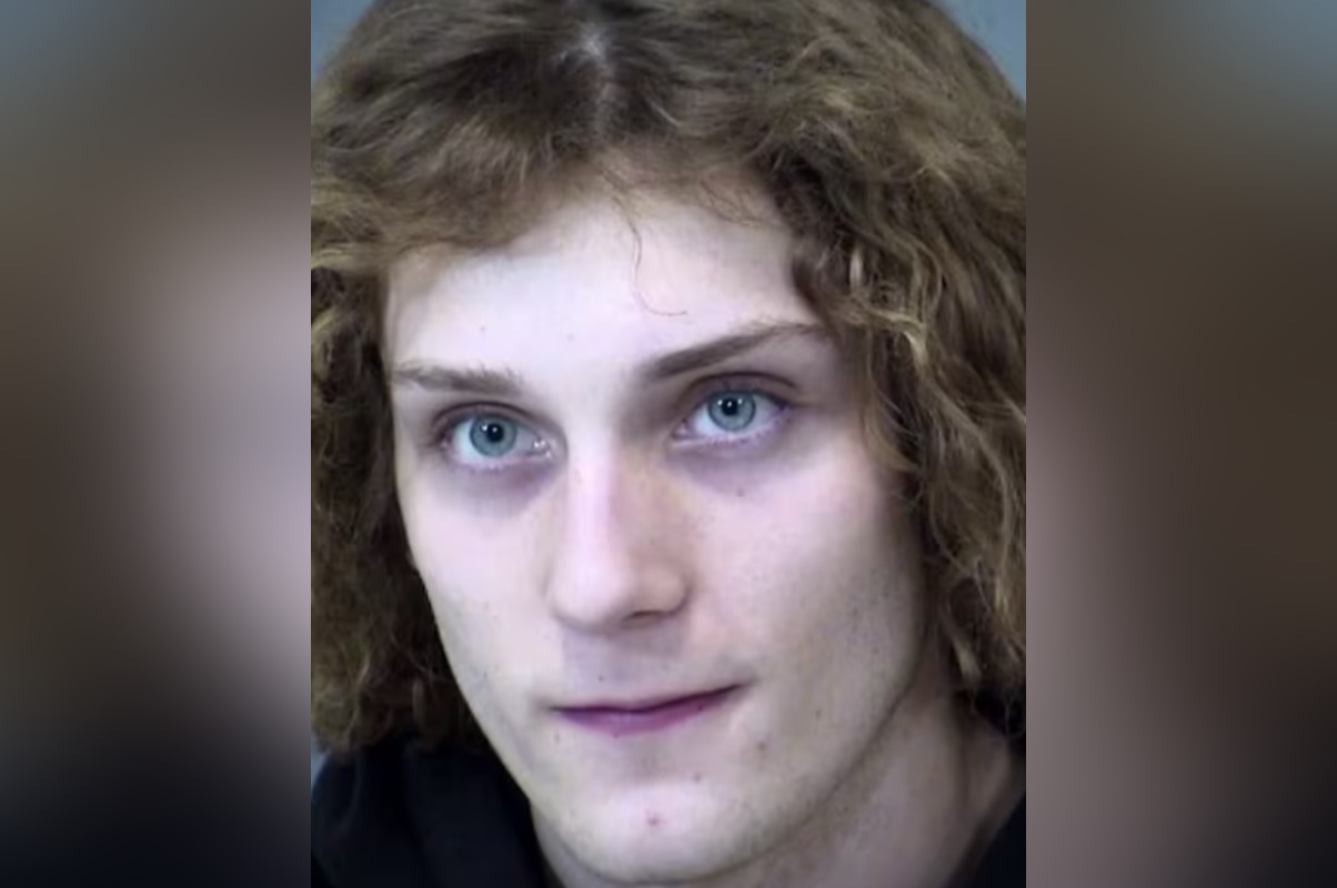 Gilbert Father's Drug Charges Suspended for Rehab Program Amid Sons'