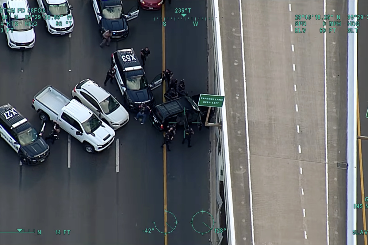 Hostage Situation Ends on Houston Highway with Kidnapping Suspect