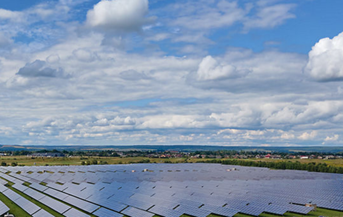 Illinois Power Agency Seeks Community Input on Solar Initiatives with