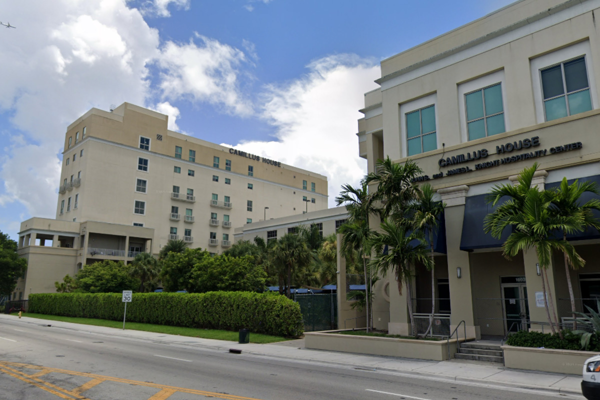 Miami's Camillus House Leads South Florida in Offering Thanksgiving