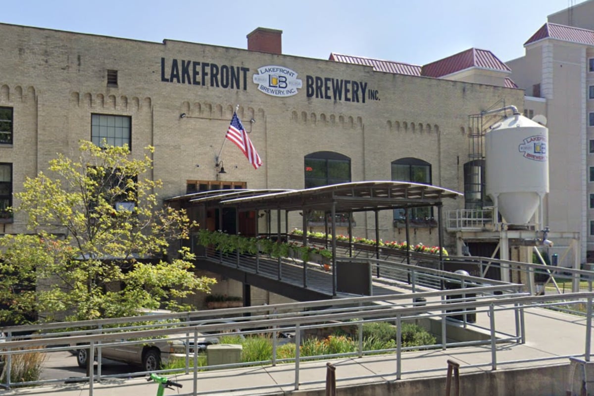 Milwaukee's Lakefront Brewery Pioneers Black Friday Beer Tradition,