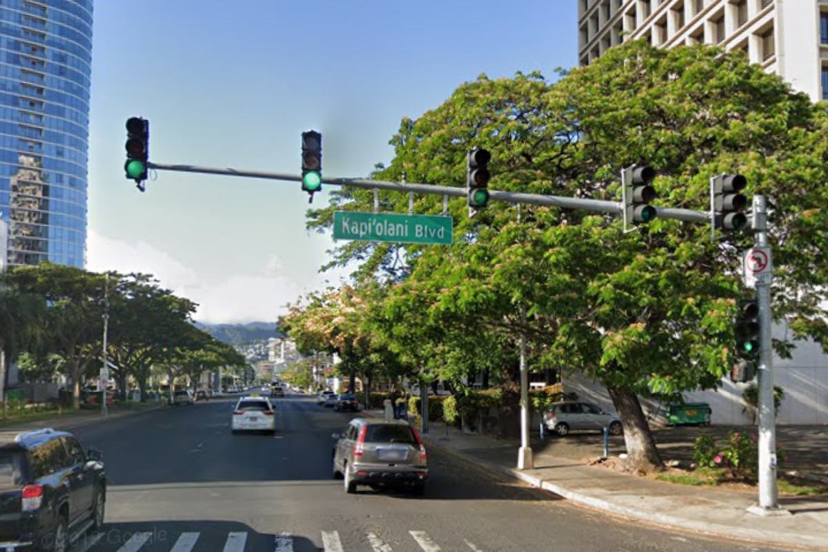 Moped Rider Dies Following Collision on Kapiolani Boulevard Near Ala