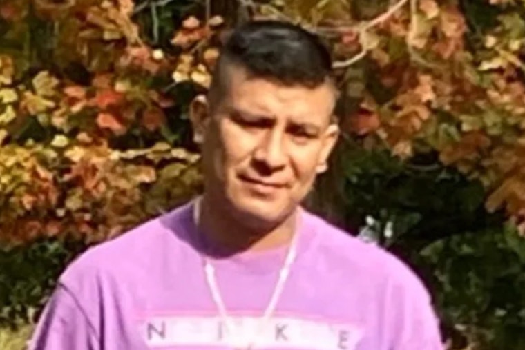 New York City Turmoil as Tourists Targeted in Knife Attacks and Local