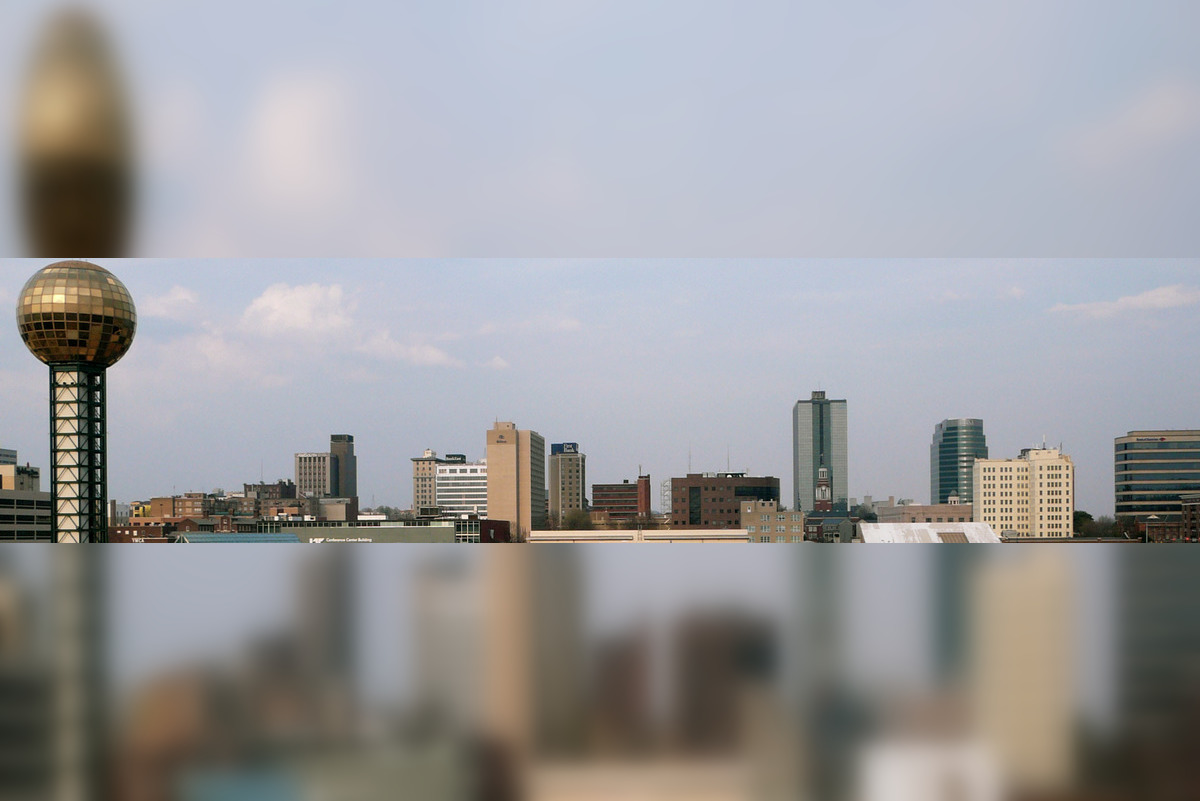 NWS Predict Sun, Showers, and Temperature Swings for Knoxville