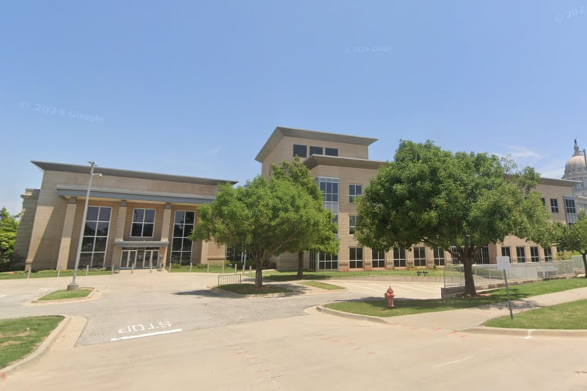 Oklahoma Attorney General Warns of Potential Contractor Fraud