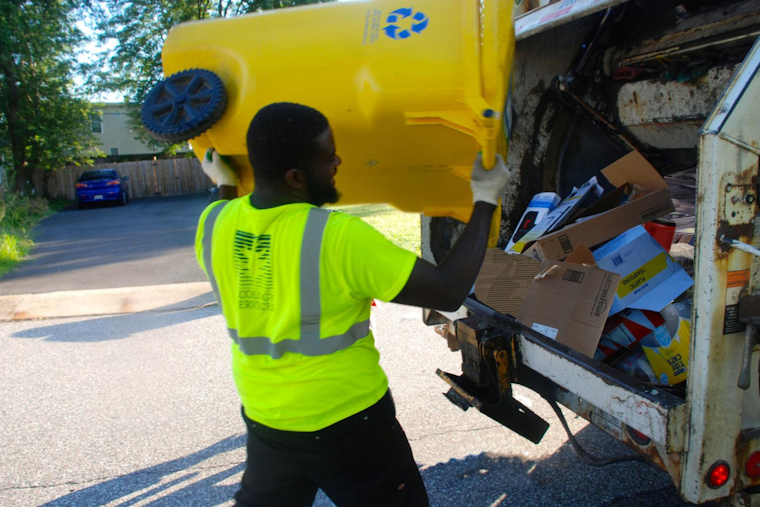 Pasadena Waste Management Announces Thanksgiving Schedule and Special