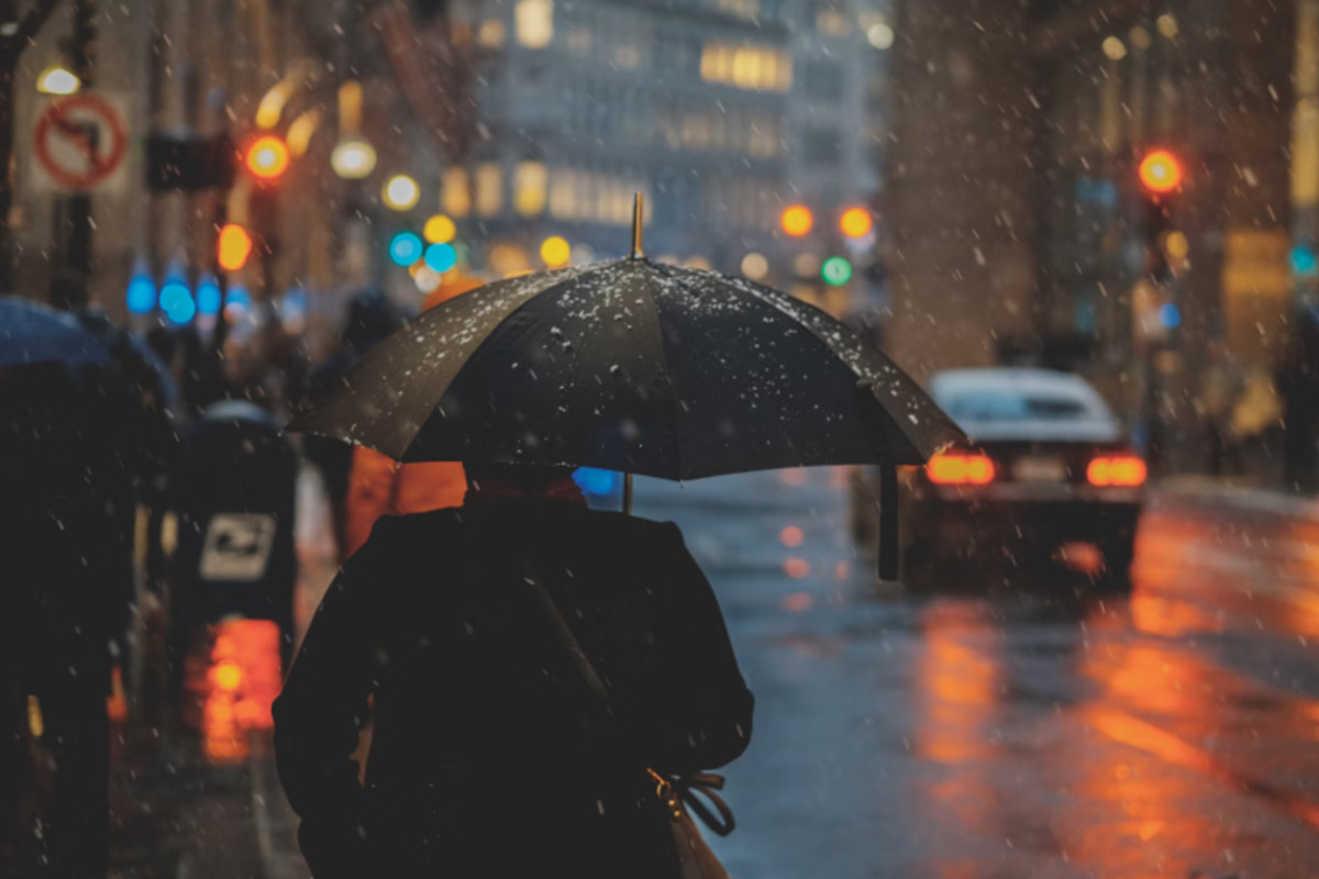 Sacramento Braces for Snow and Rain, Sierra Under Winter Storm Warning Sacramento Braces for Snow and Rain, Sierra Under Winter Storm Warning