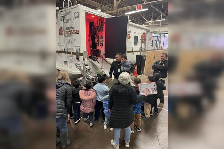 Saint Paul Police Engage Future Leaders: Local Students Tour Ron Ryan