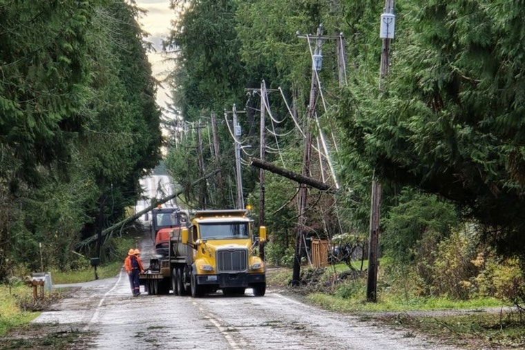 Western Washington Recovers After Bomb Cyclone, Governor Inslee Opts