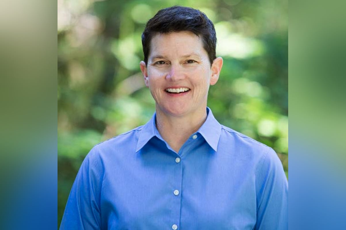 Beach Pace Poised to Lead as Hillsboro's New Mayor, Bringing Military