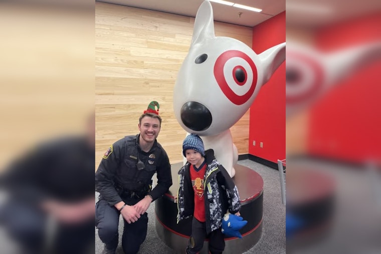 Bloomington Police Spread Cheer with "Holiday Helpers in Blue" Event