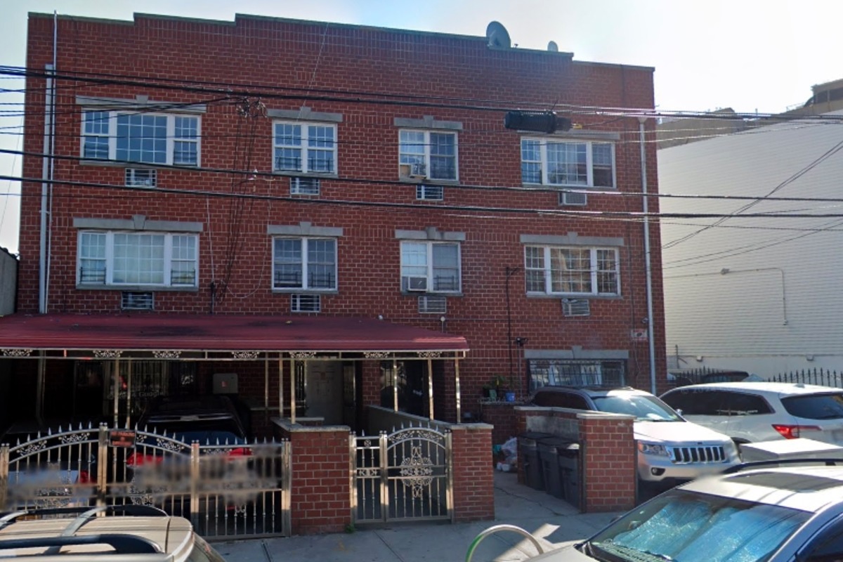 Bronx Woman Charged for Allegedly Abandoning Newborn Outside Apartment