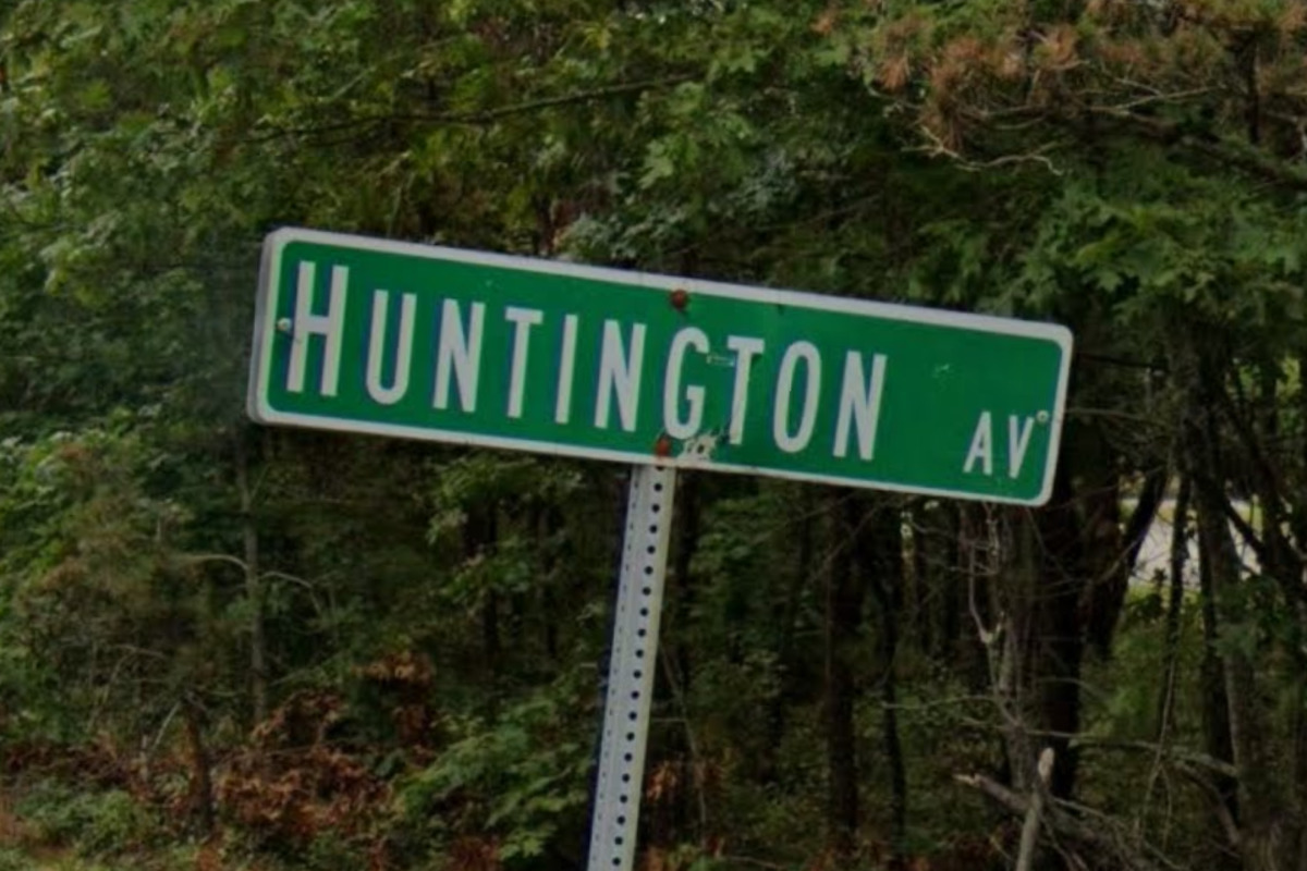 Cape Cod Firefighters Tackle Large Blaze at Yarmouth Commercial