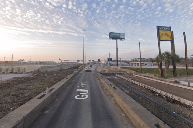 Construction Worker Fatally Injured as Crane Collapses During I-45