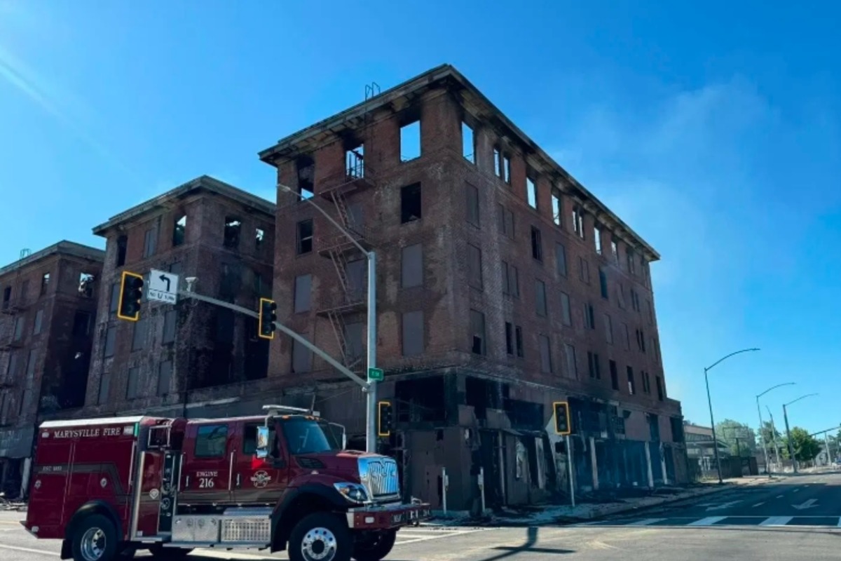 Final Curtain for Historic Hotel Marysville as Demolition Work